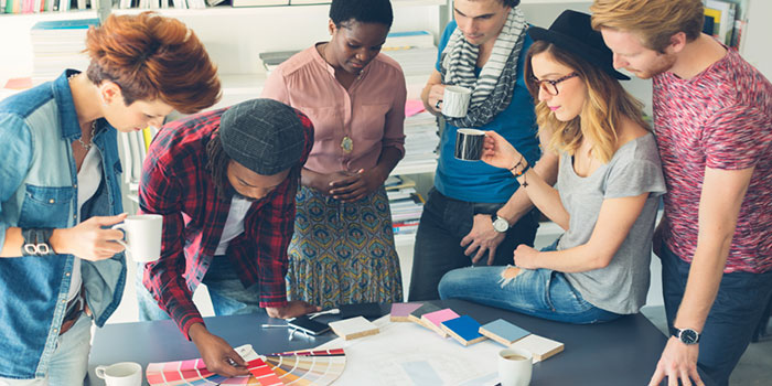 The Secret To Becoming A Successful Interior Stylist · Student Edge News