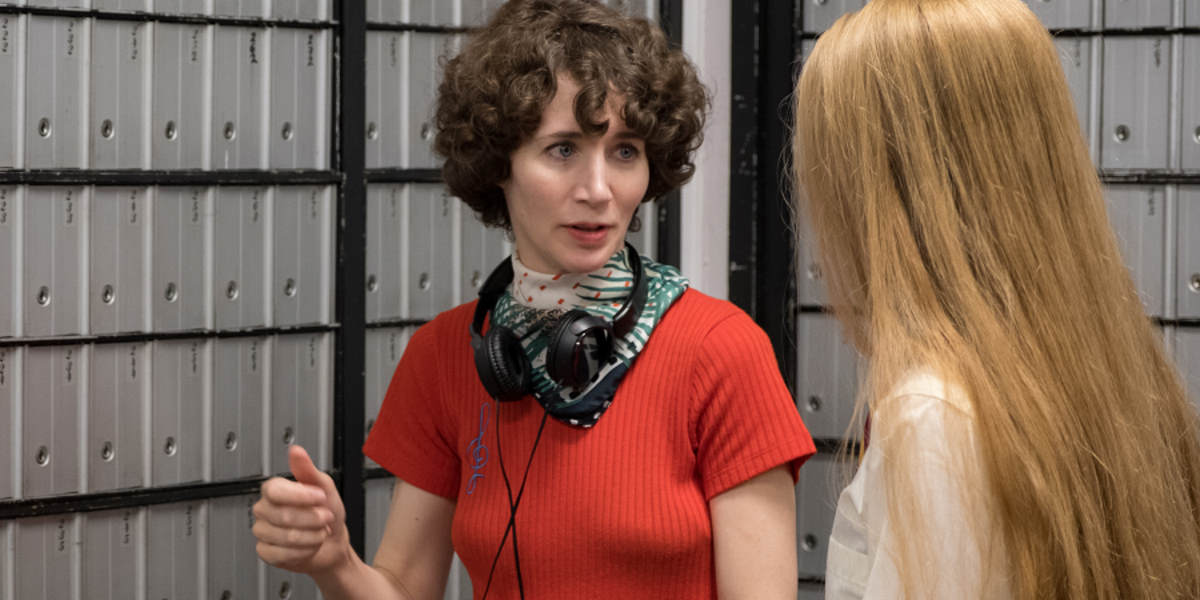Miranda July Talks "Kajillionaire", Childhood Trauma and How to "Re ...