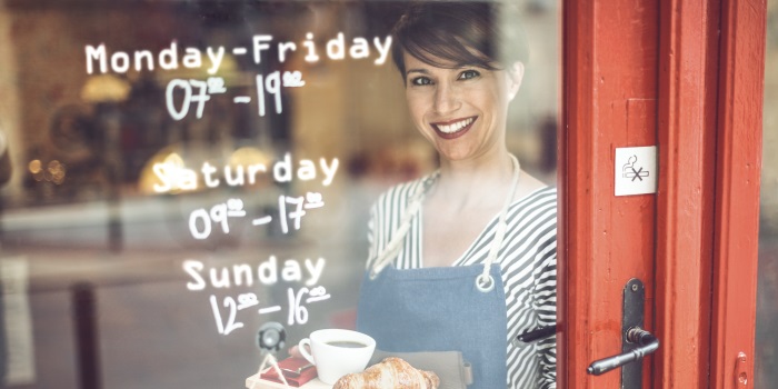Should Australia Keep Penalty Rates For Weekend Work? · Student Edge News