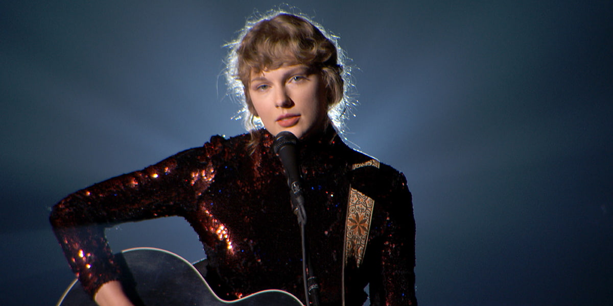 Taylor Swift Has Been Cast in Another Movie and We’re Praying It’s ...