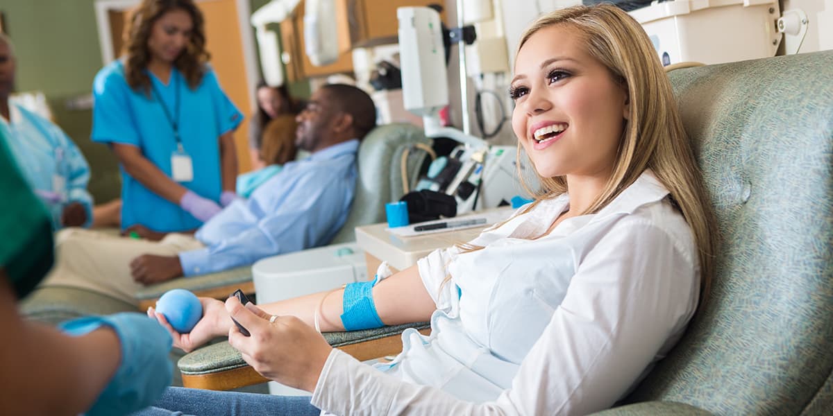 Six Reasons Why You Should Definitely Consider Donating Blood · Student ...